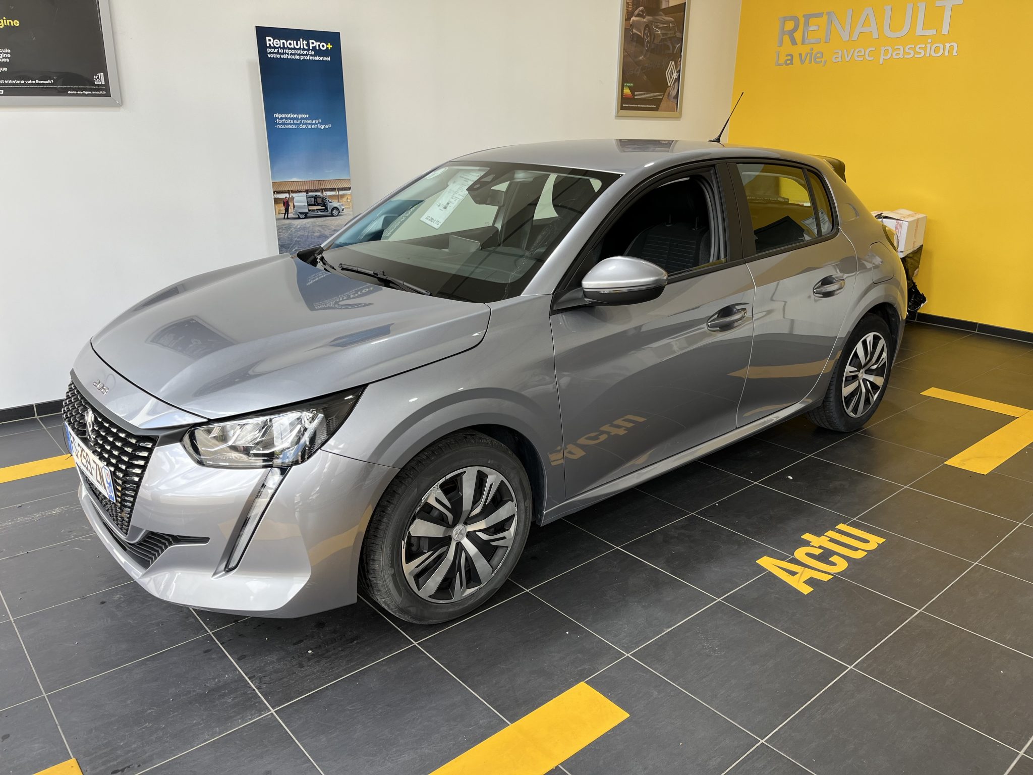 208 active 1.2l puretech 100 eat8 - Nicolas Robert Associés